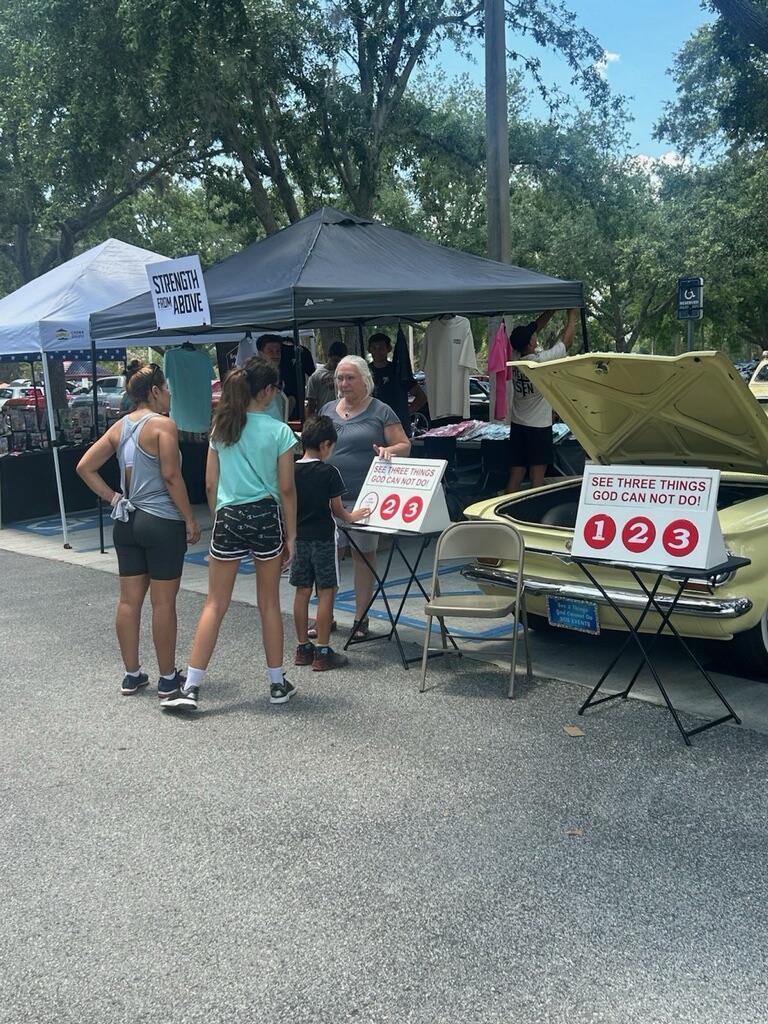 Brandon, Florida Car Show | Center for Evangelists